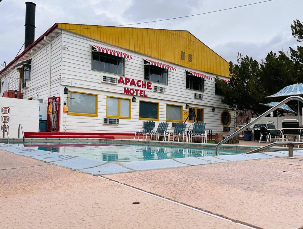 Apache Motel In Moab Utah | Stay where John Wayne Stayed